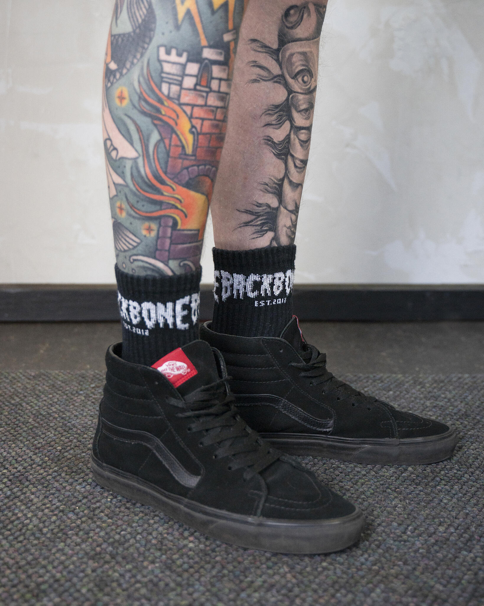 Backbone Tattoo – SOCKS